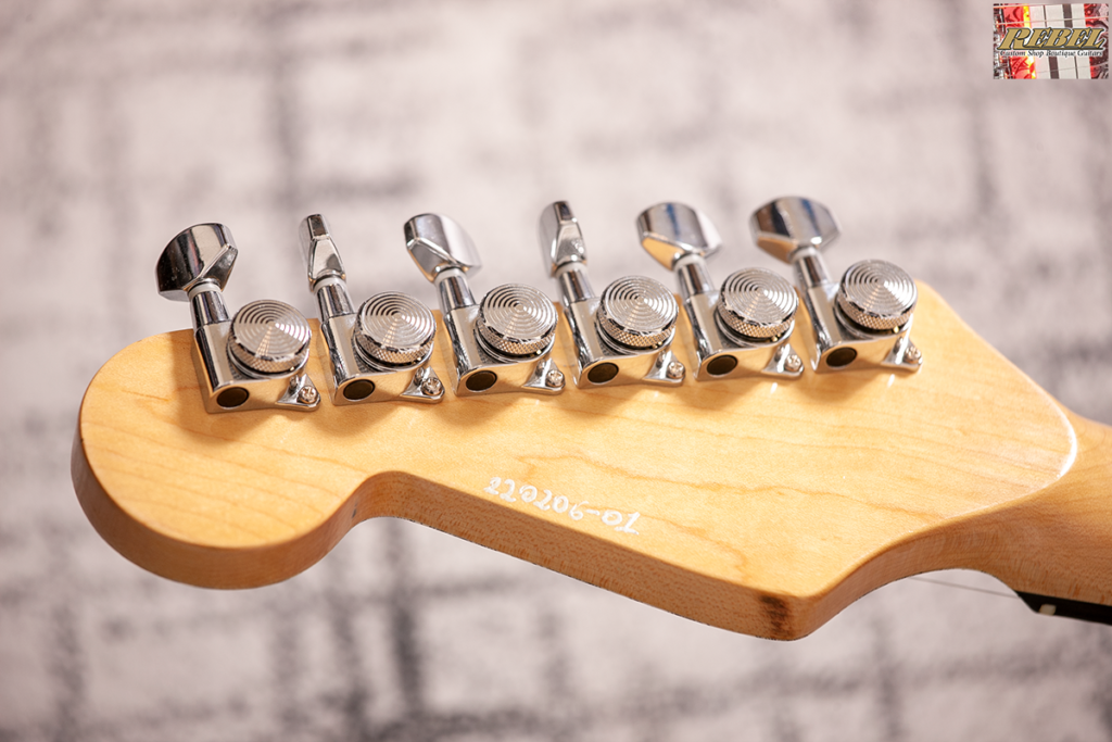 The Funky Claude – Rebel Custom Guitars